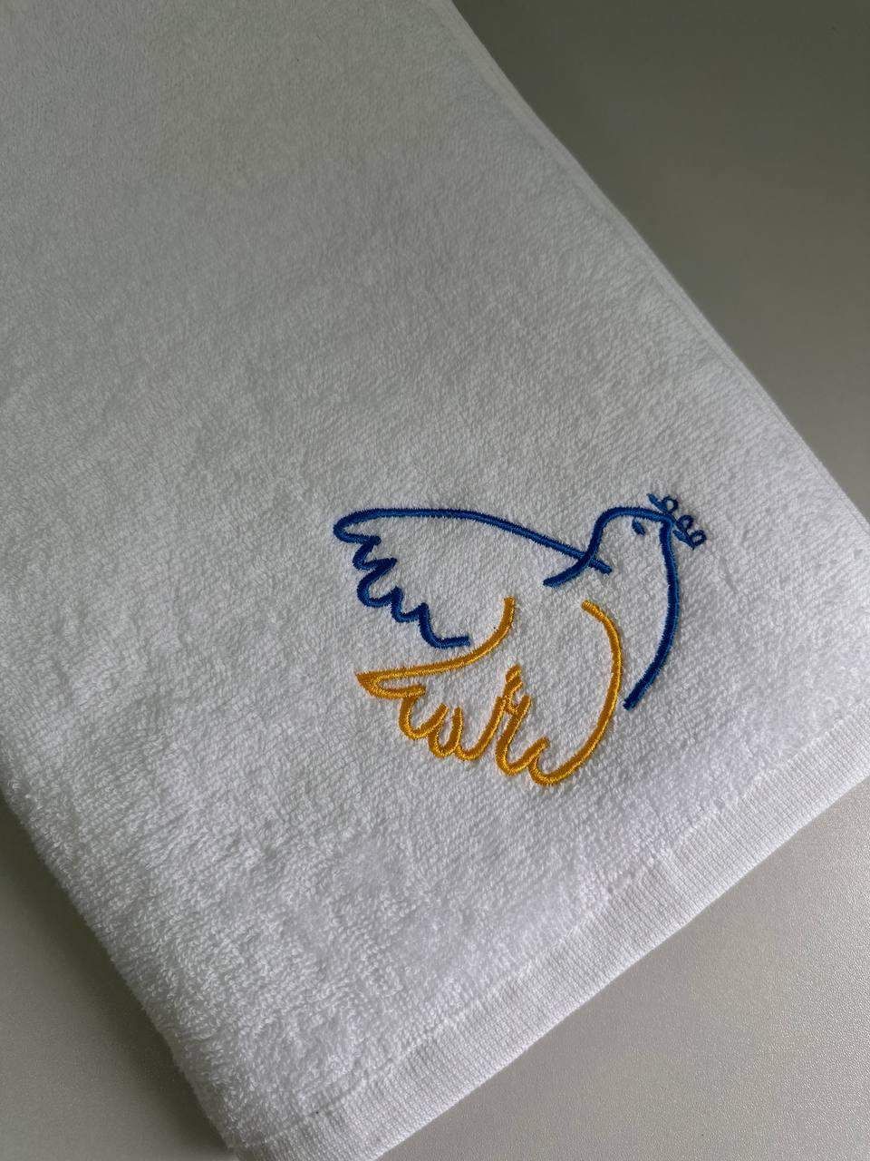 Махровий рушник Ideal Textile з вишивкою Голуб миру 70 140 см 100 бавовна Узбекистан