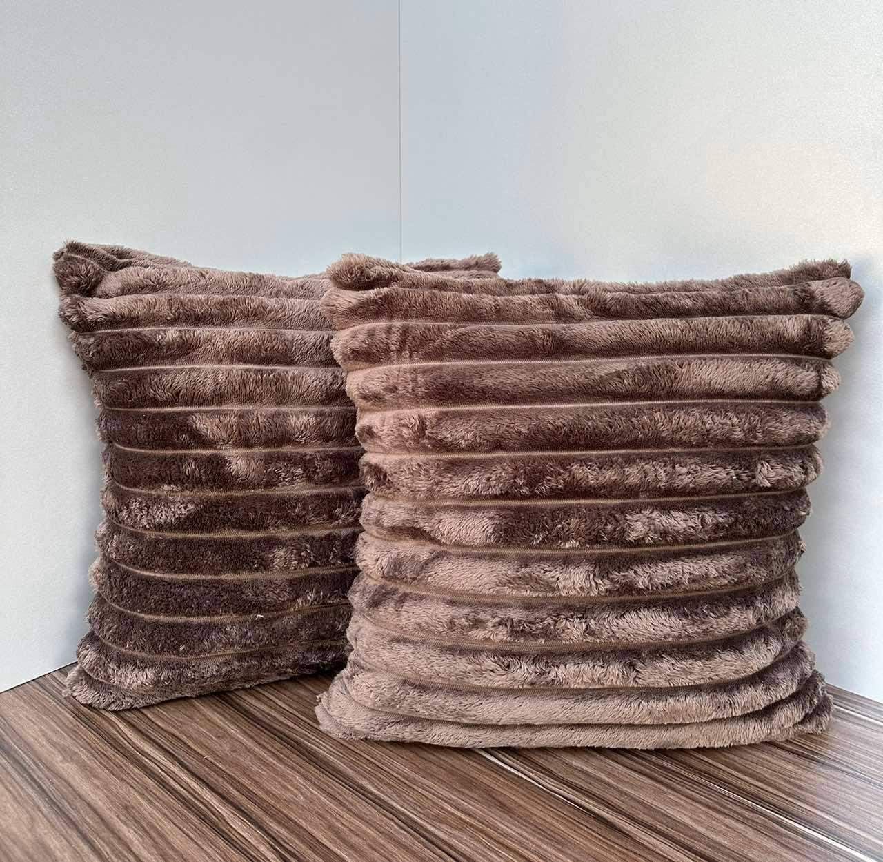 Декоративні дивані подушки 2 штуки 45х45 антиалергенні Темно-коричневий ...