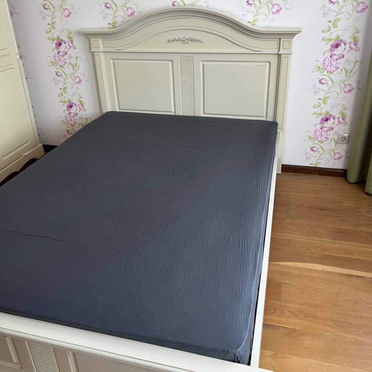 Простынь на резинке 180х200 темно-серая Жатка Ananasko 970000 (1634270 ...