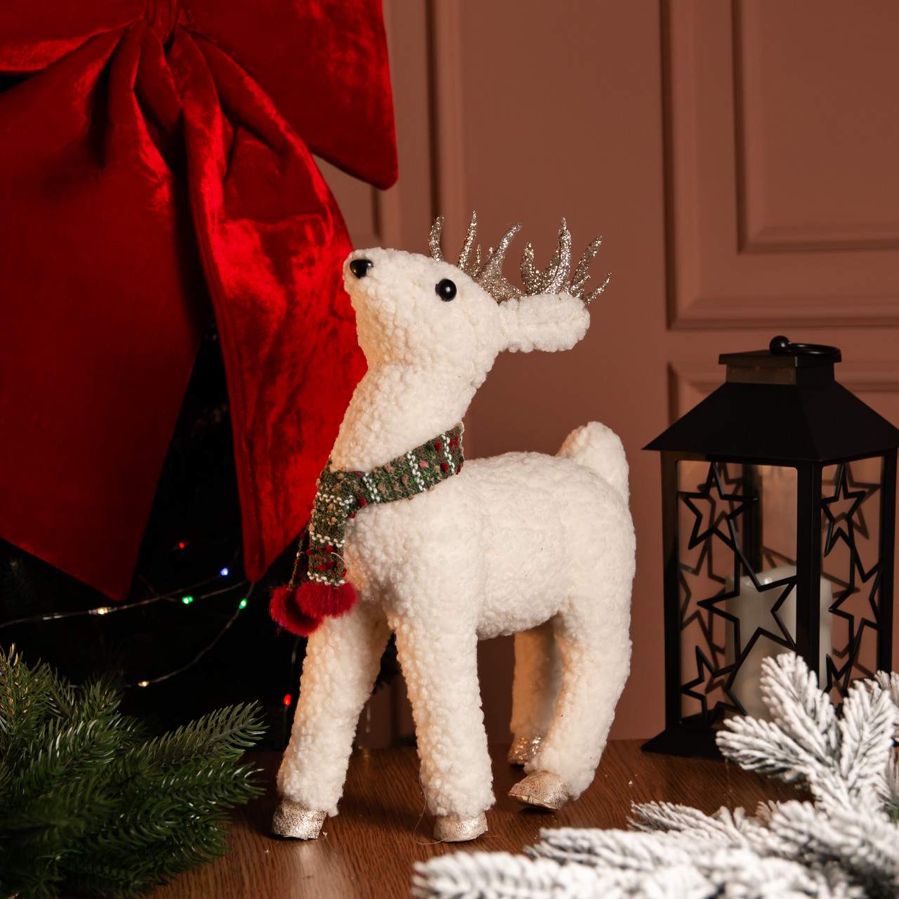 Новогодняя текстильная фигурка Олень 30 см белая для декора под елку ...