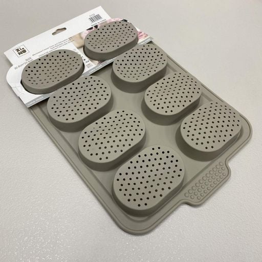 Форма перфорированная силиконовая для выпечки булочек 35*23,5*2,5 см ...