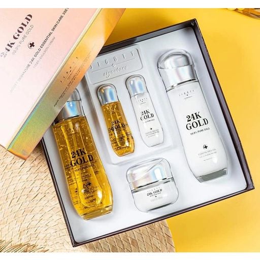 Набір для обличчя Jigott Signature 24K Gold Essential Skin Care (тонер ...